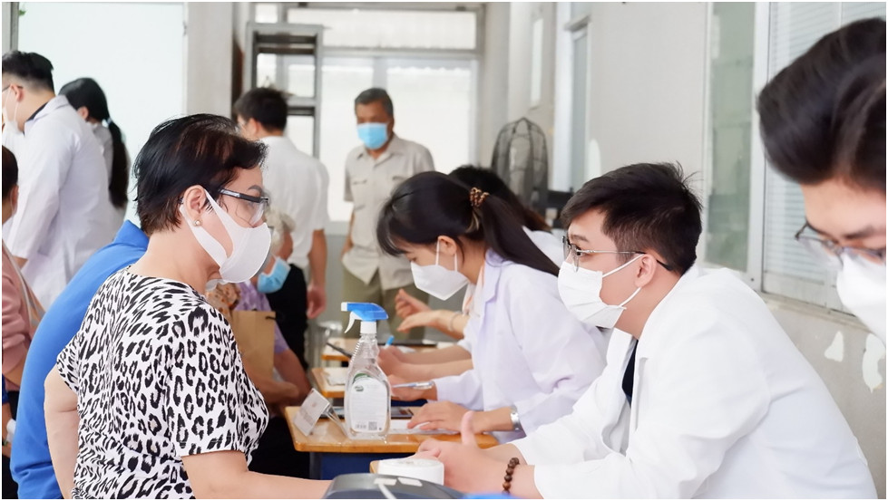 [ Quận 8: Phát hiện 75 trường hợp nghi mắc lao bằng máy X-Quang lưu ...